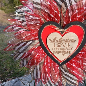 4 Legged Love Heart Mesh Wreath/wall Decor - Etsy