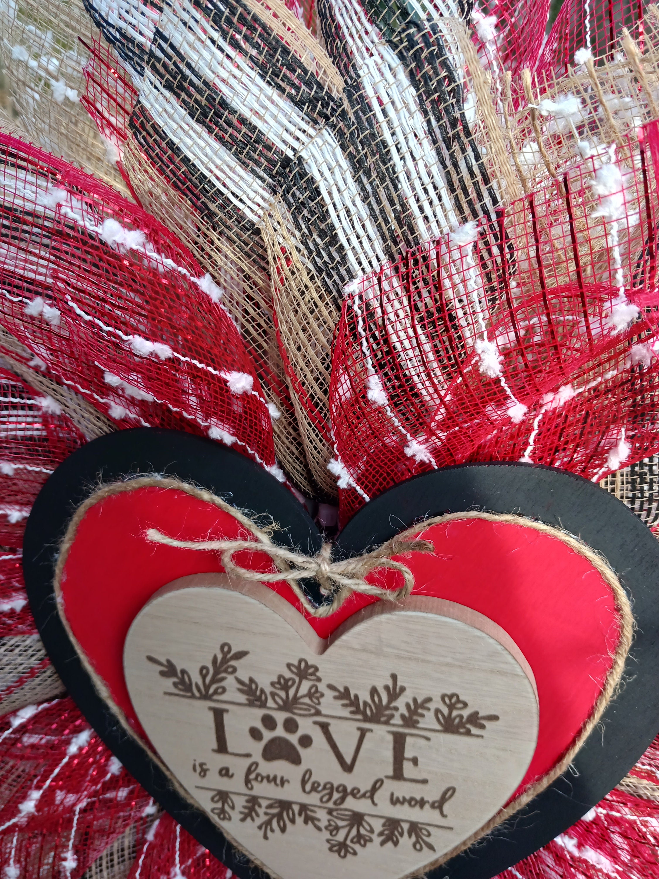 4 Legged Love Heart Mesh Wreath/wall Decor - Etsy