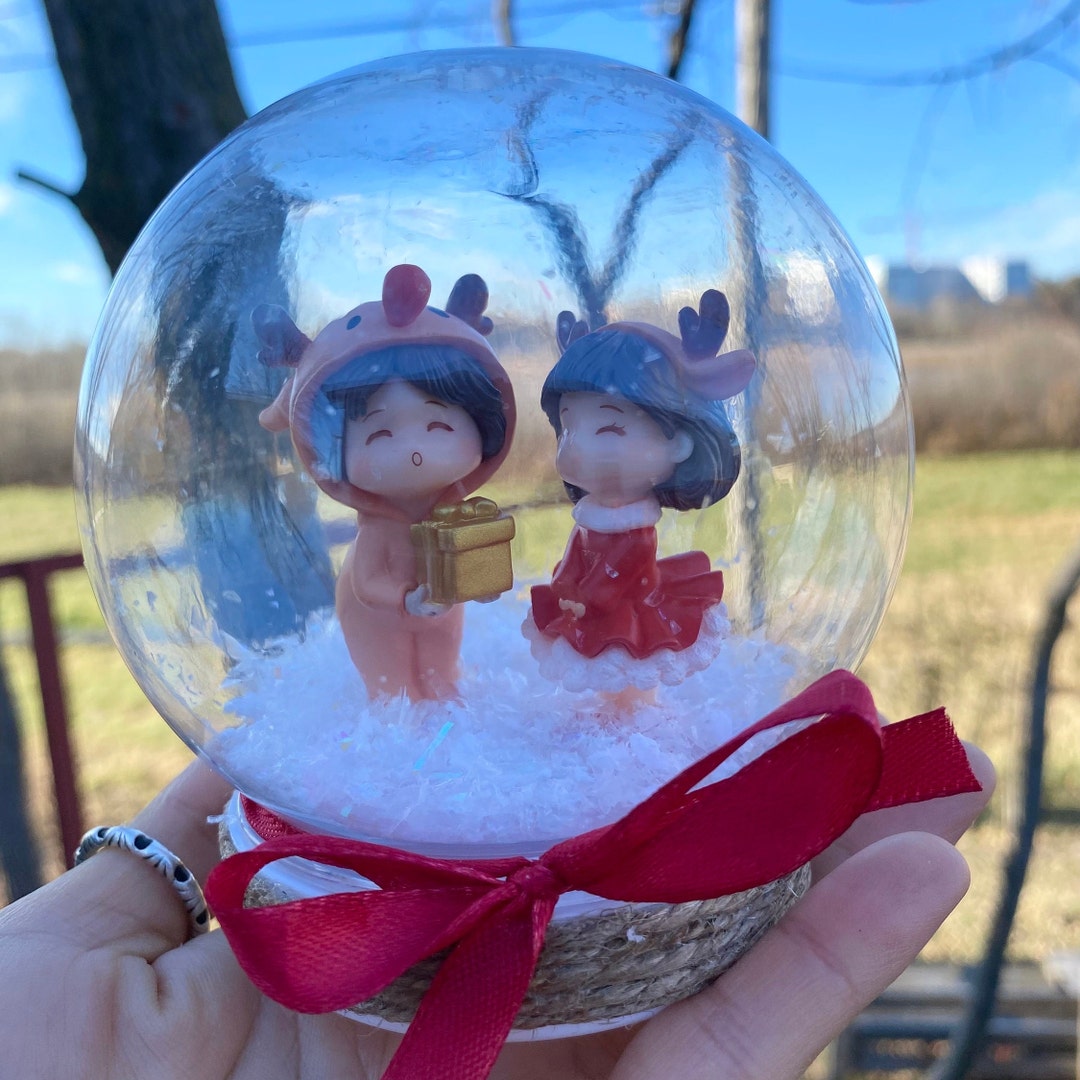 Christmas Couple Snow Globe Gift Romantic 1 Christmas Anniversary Gift ...