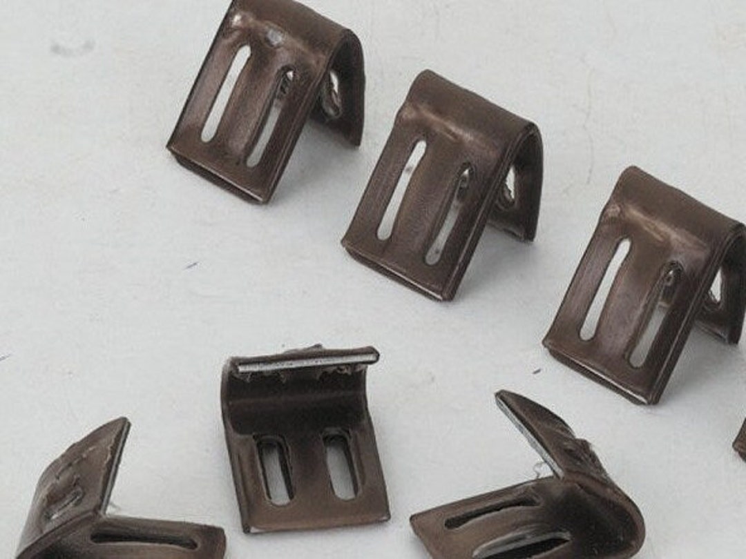 Full Cover 4 Holes EK Clips for Upholstery Zig Zag Spring. Packed and ...