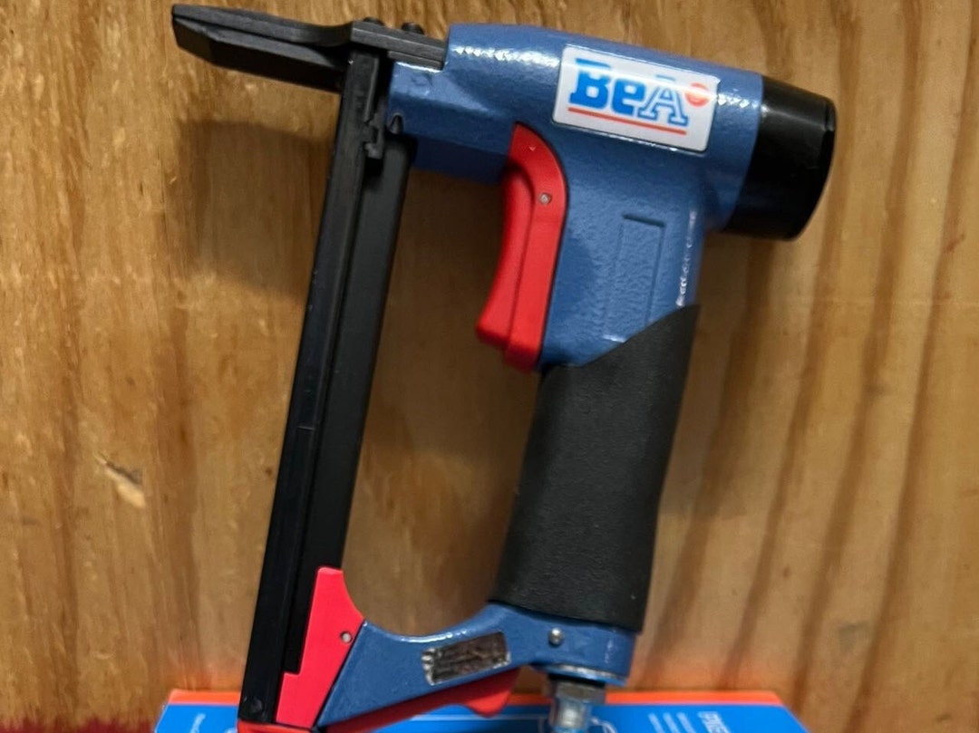 Upholster Pneumatic Stapler, BEA 80 Series Stapler 380/16-429, for 21 ...