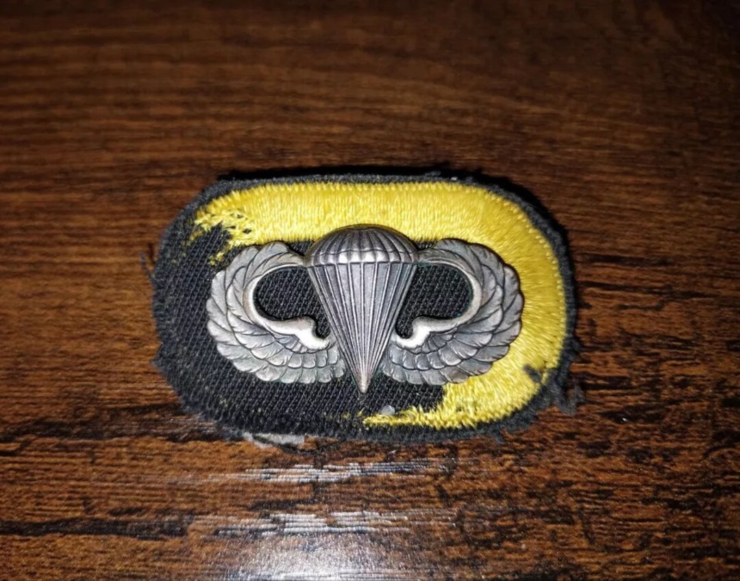 US Army Vietnam-era 509th PIR Airborne Paratrooper Qual Jump Wings S-21 ...