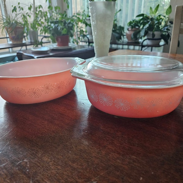 Pyrex Daisy Pink - Etsy