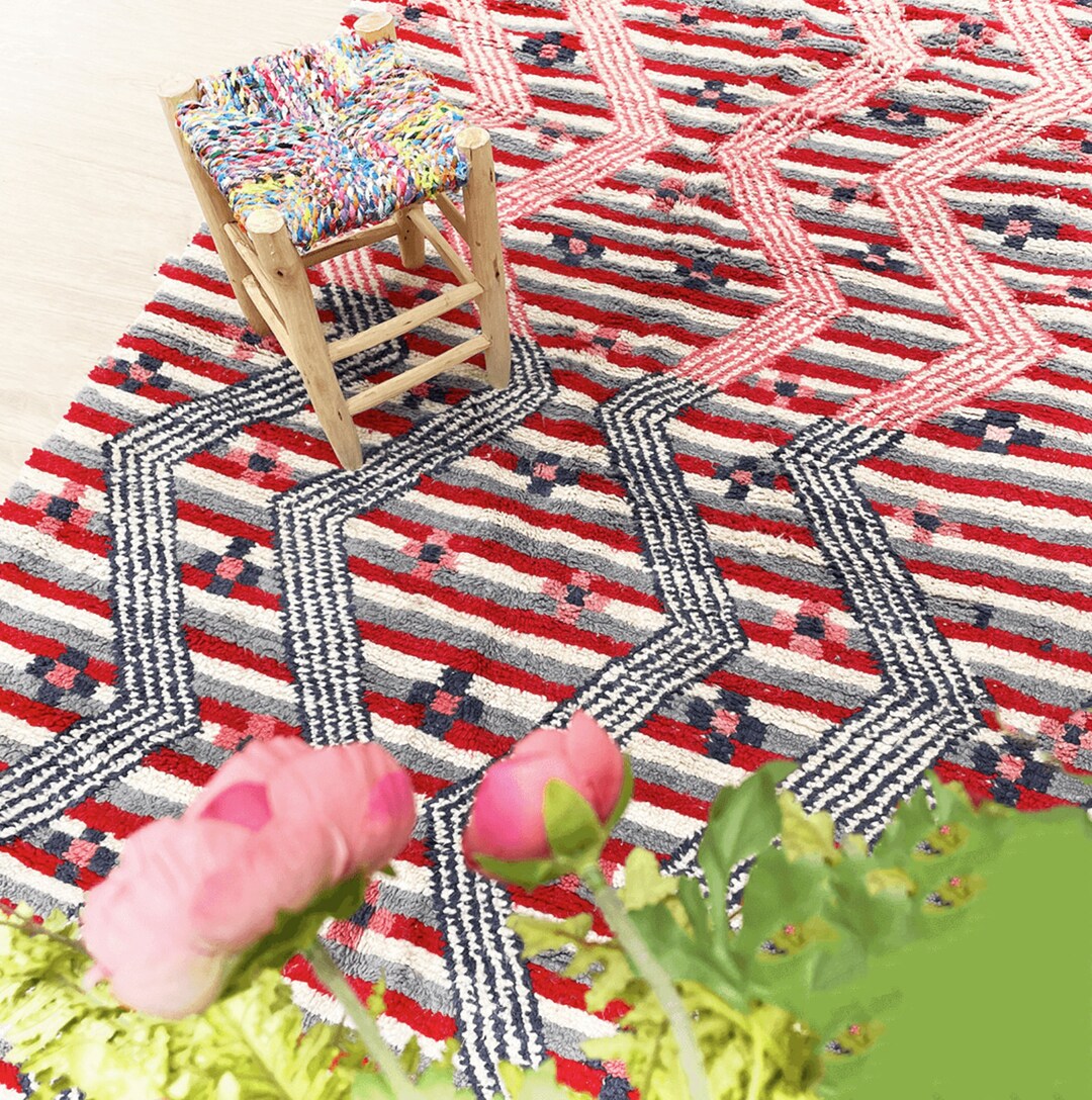 Handmade Moroccan Rug With Bold Geometric Patterns Bohemian Home Decor ...