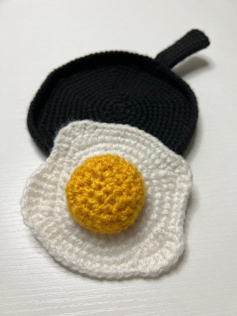 Fried Egg and Frying Pan Crochet Pattern Cute Toy Plush - Etsy