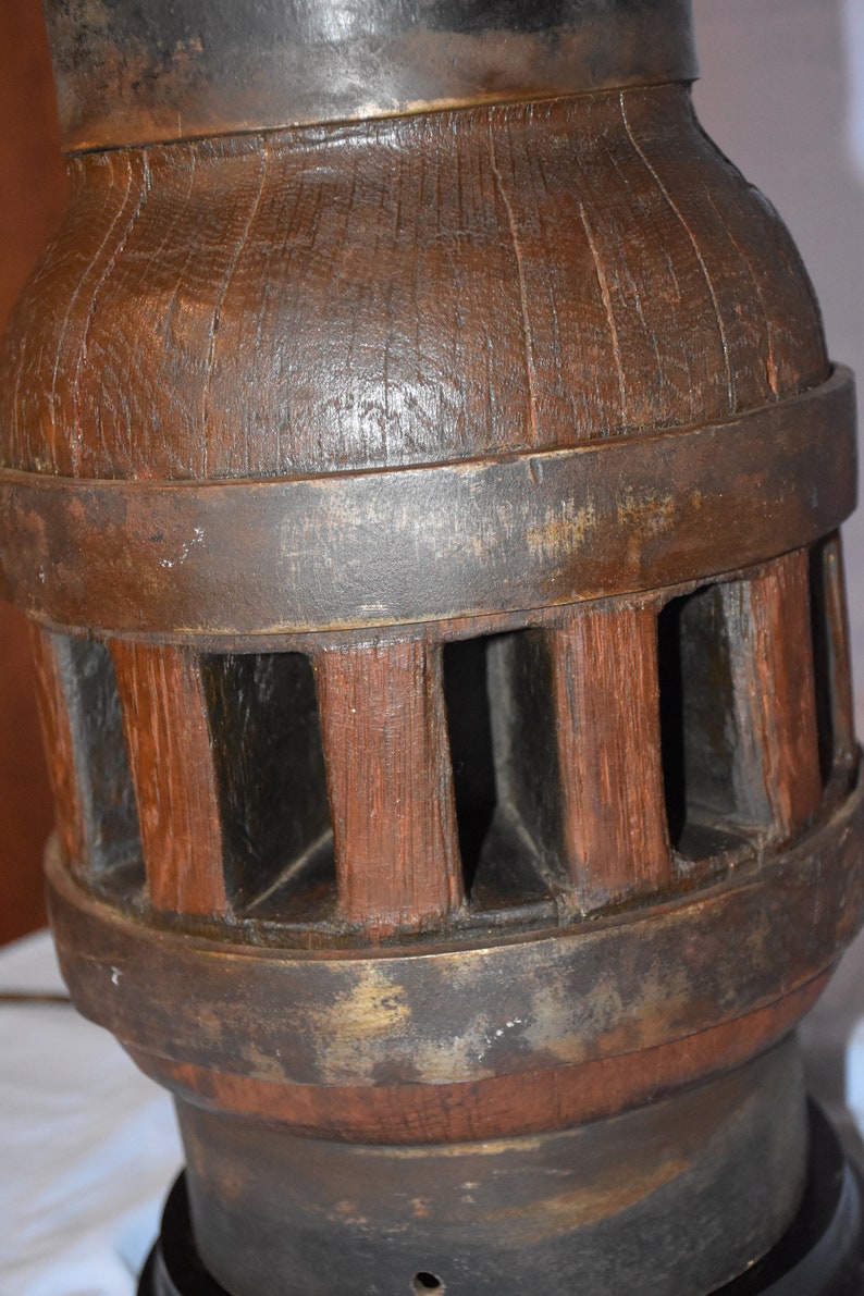 Vintage Wagon Wheel Hub Table Lamp - Etsy