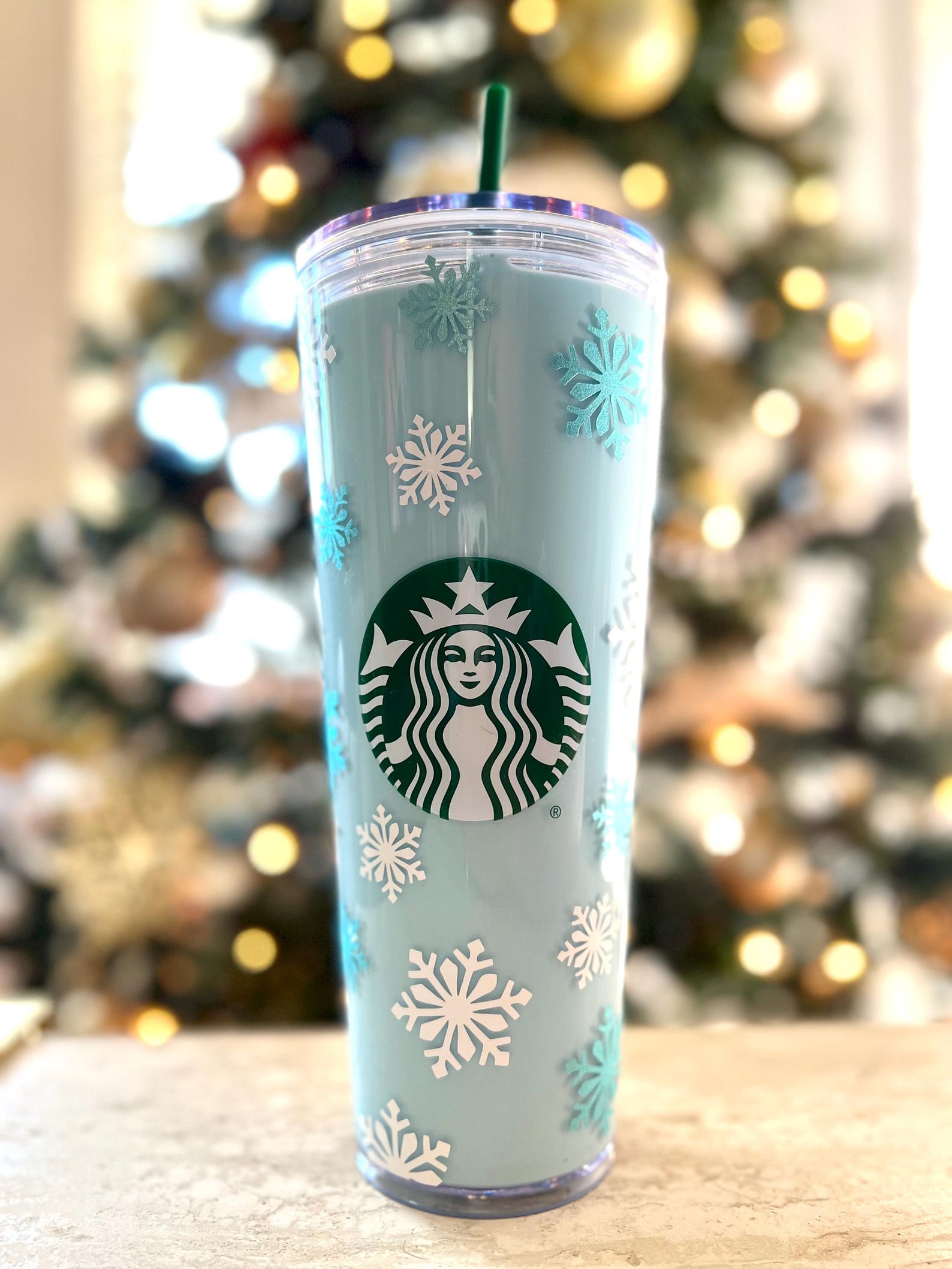 Blue Snowflakes Starbucks Holiday 2024 Snowglobe Tumbler With Baby Blue ...