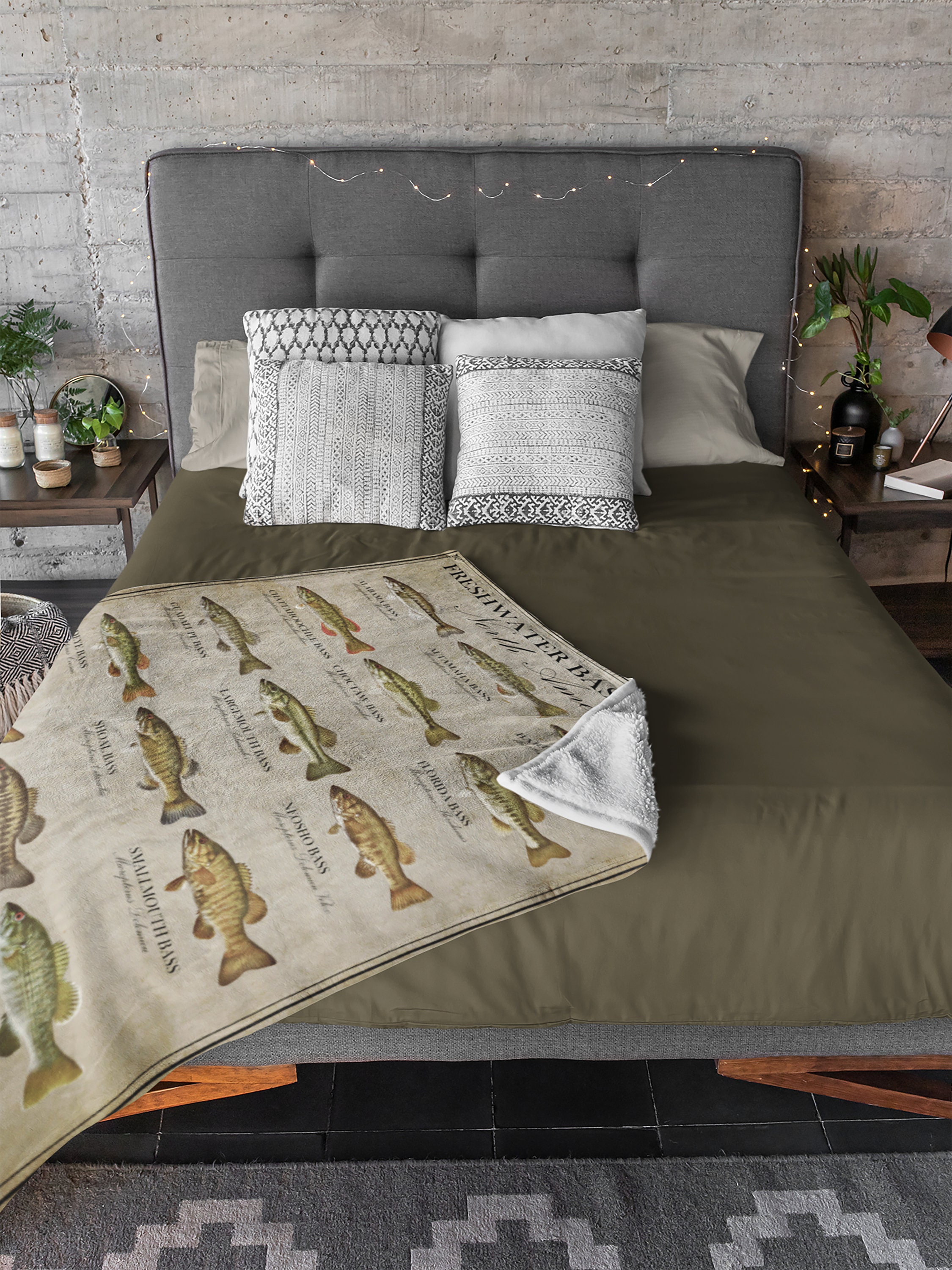 Vintage Style Bass Fish Fleece Blanket, Natural History Art Bass Lovers ...