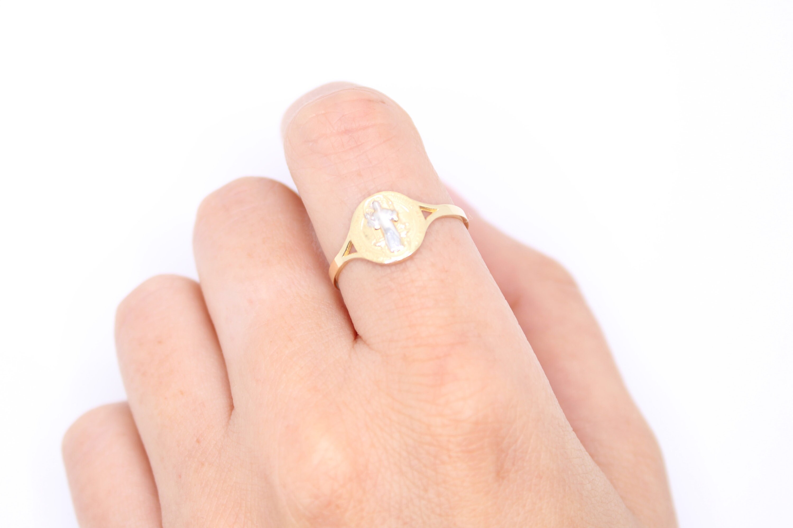 14k Gold Virgin Mary in Circle Ring for Women and Girls - Etsy