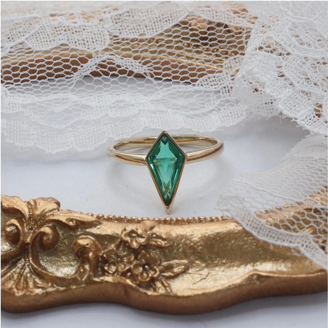 Emerald Statement Ring With Kite Shaped Emerald in 14K Gold. - Etsy