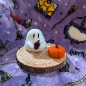 Felted Ghost and Pumpkin Fall Halloween Decoration - Etsy