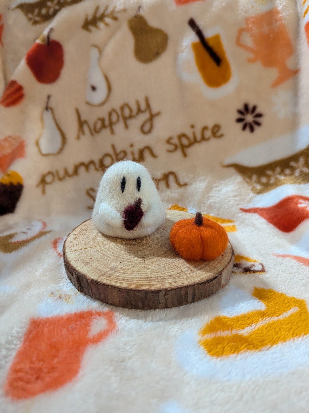 Felted Ghost and Pumpkin Fall Halloween Decoration - Etsy