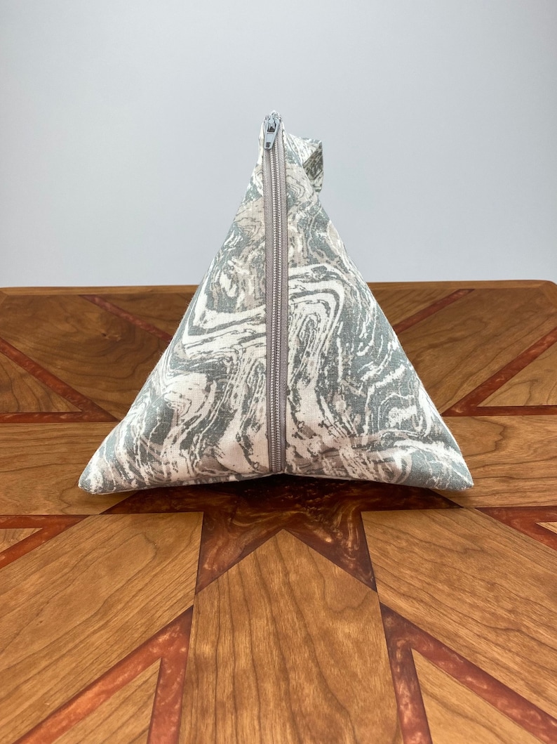 Handmade Cotton Pyramid Pouch, Triangle Pouch, Zipper Pouch, Storage ...