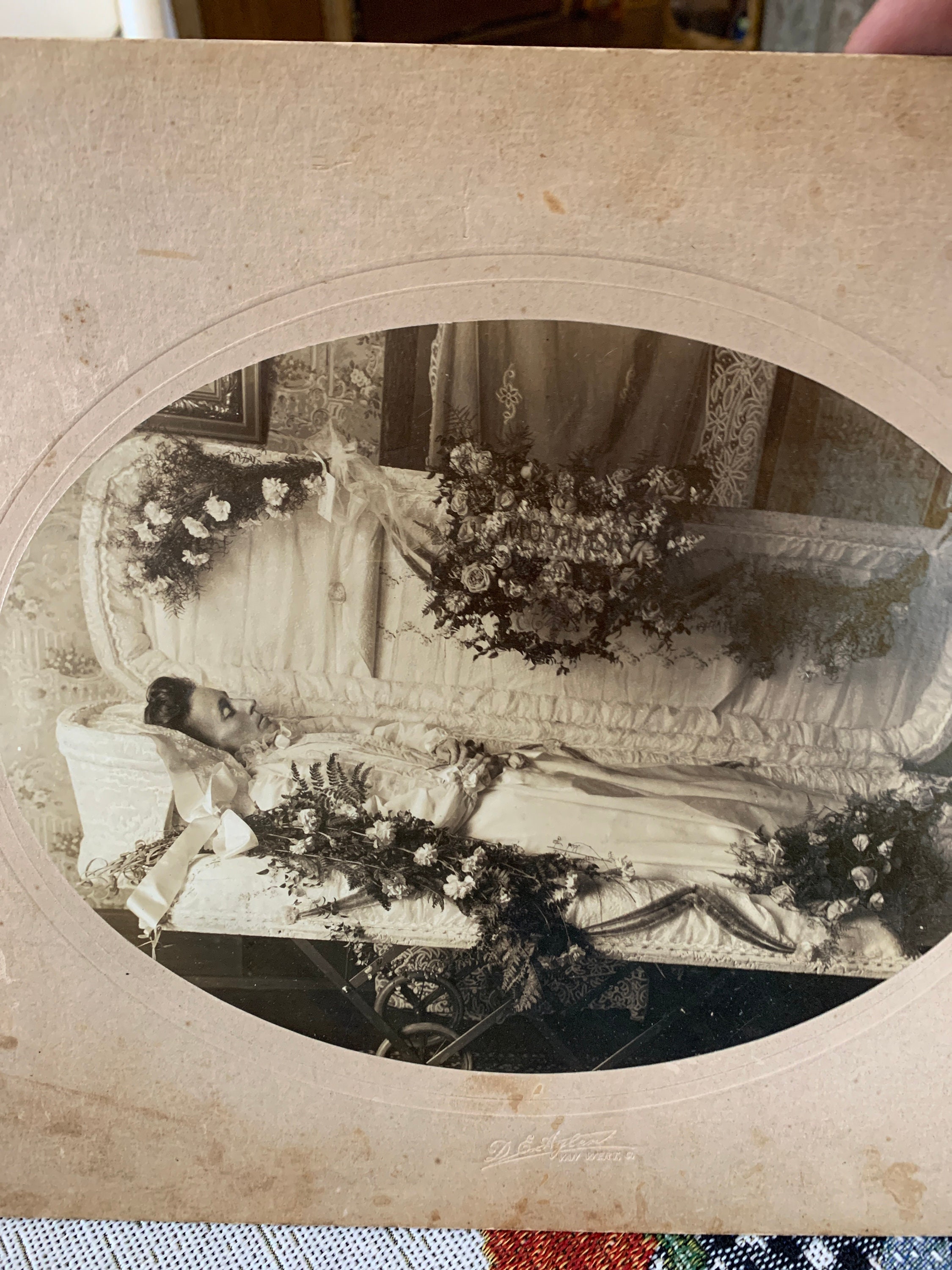 1800s Post Mortem Casket Photo - Etsy