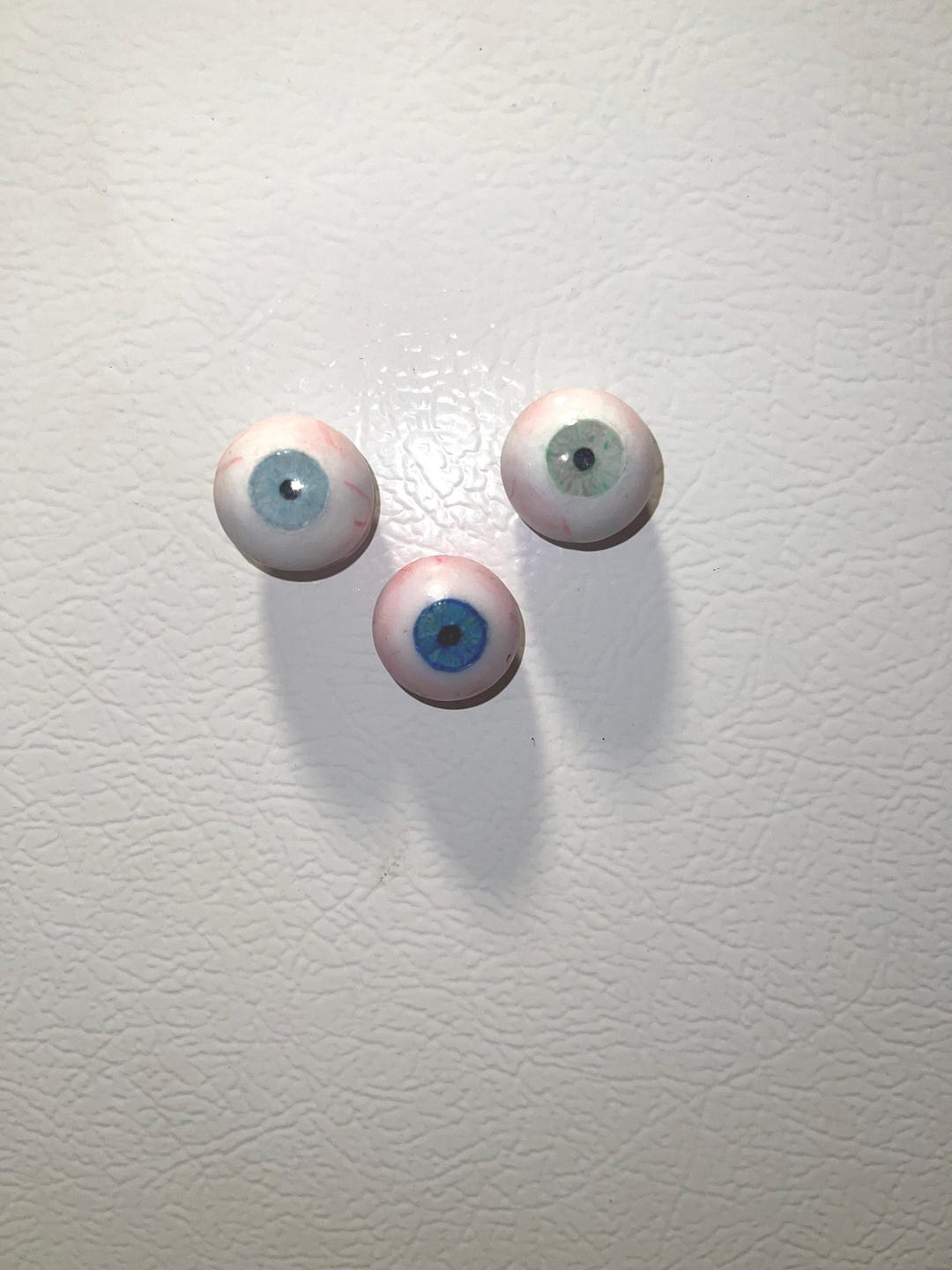 Eye Magnets | Eyeball Magnets | Realistic Eyes | Fridge Magnets ...