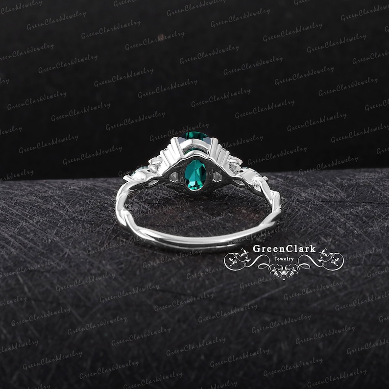 Anillo de compromiso vintage con esmeralda de corte ovalado, anillo de ...