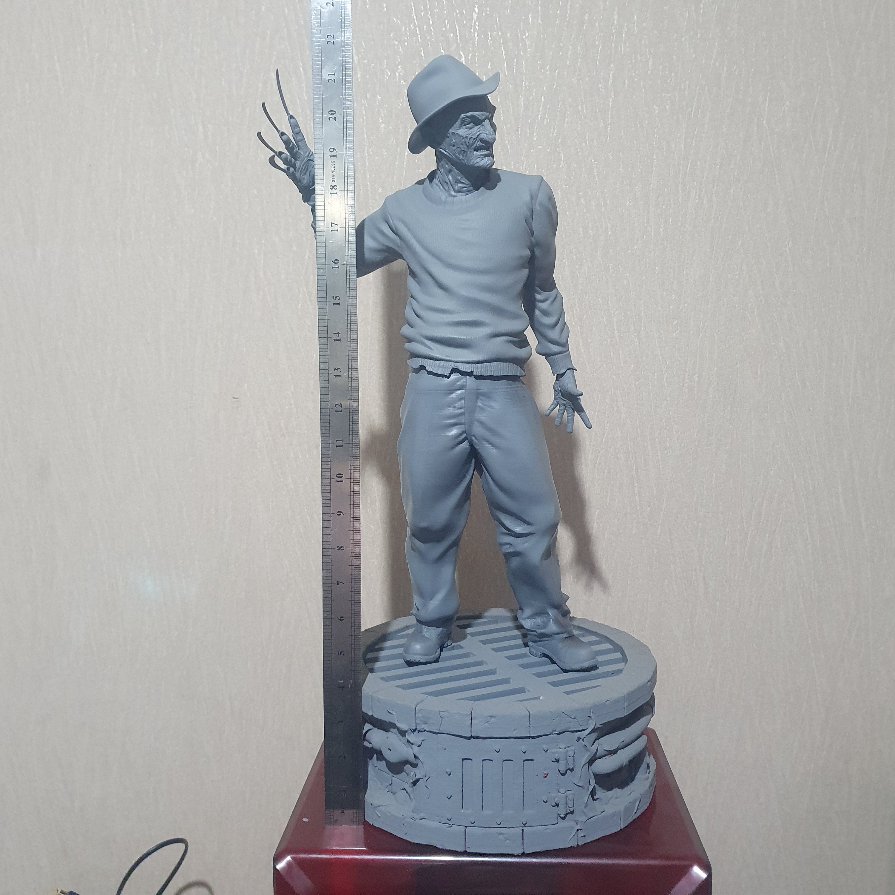 Large Freddy Krueger Statue - Etsy