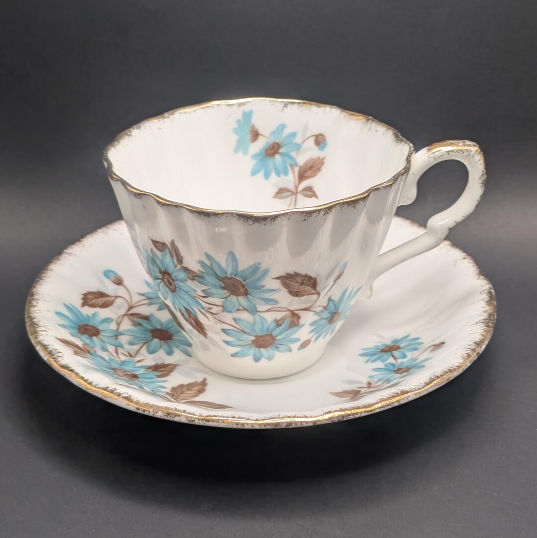 Gladstone Blue Daisy Teacup & Saucer - Etsy