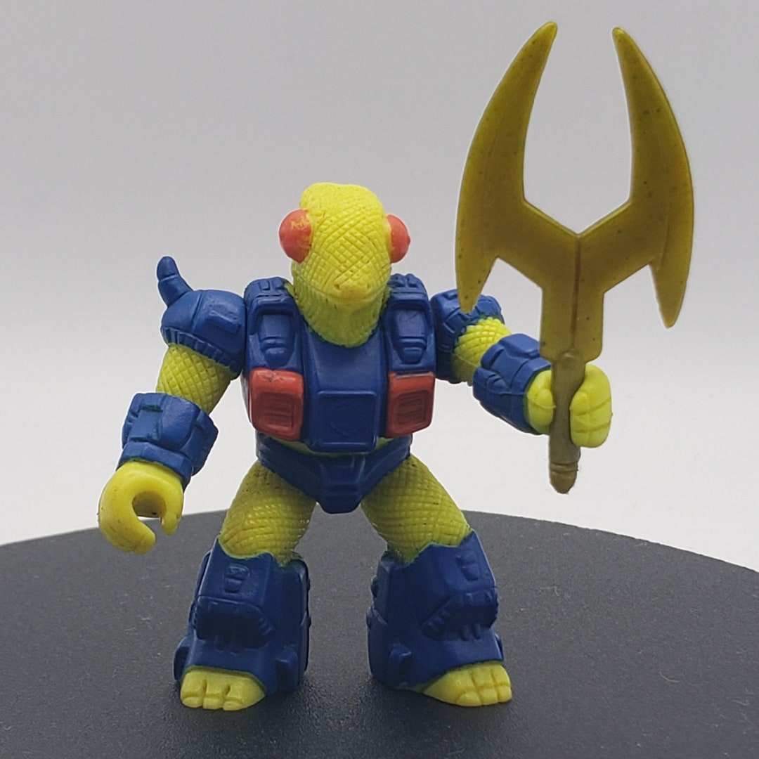 Battle Beast #34 Delta Chameleon W/weapon Hasbro Takara Collectible - Etsy