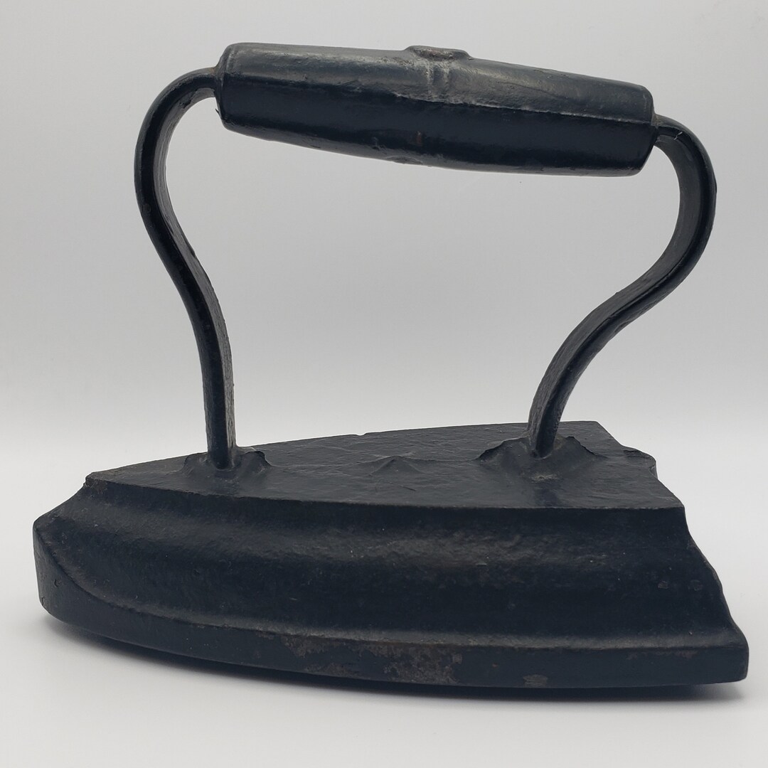 Antique 5 Sad Iron W/star Symbol - Etsy