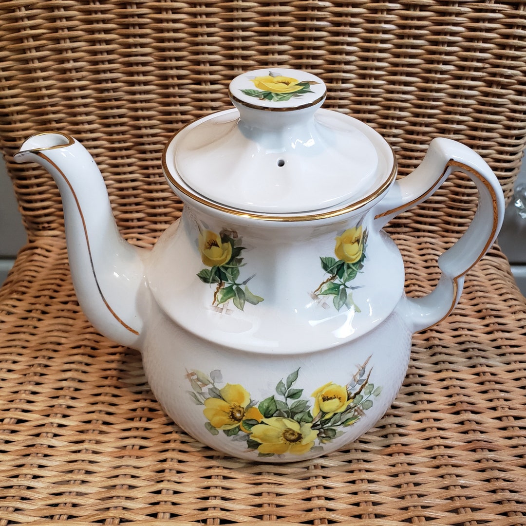 Ellgreave England Ironstone Teapot W/yellow Floral Details - Etsy