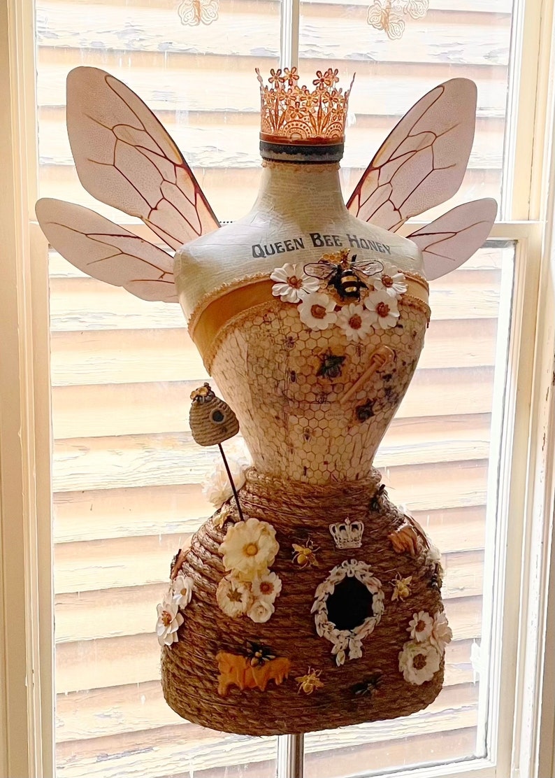 Queen Bee Decor, Queen Bee Dress Form, Queen Bee Display, Queen Bee ...