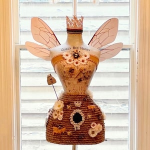 Queen Bee Decor, Queen Bee Dress Form, Queen Bee Display, Queen Bee ...