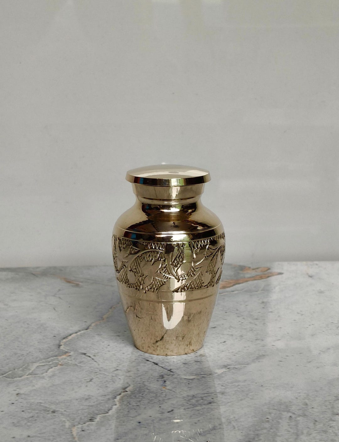 Hand-engraved Brass Mini Cremation Urn: Keepsake Memorial (8 Cm - Etsy