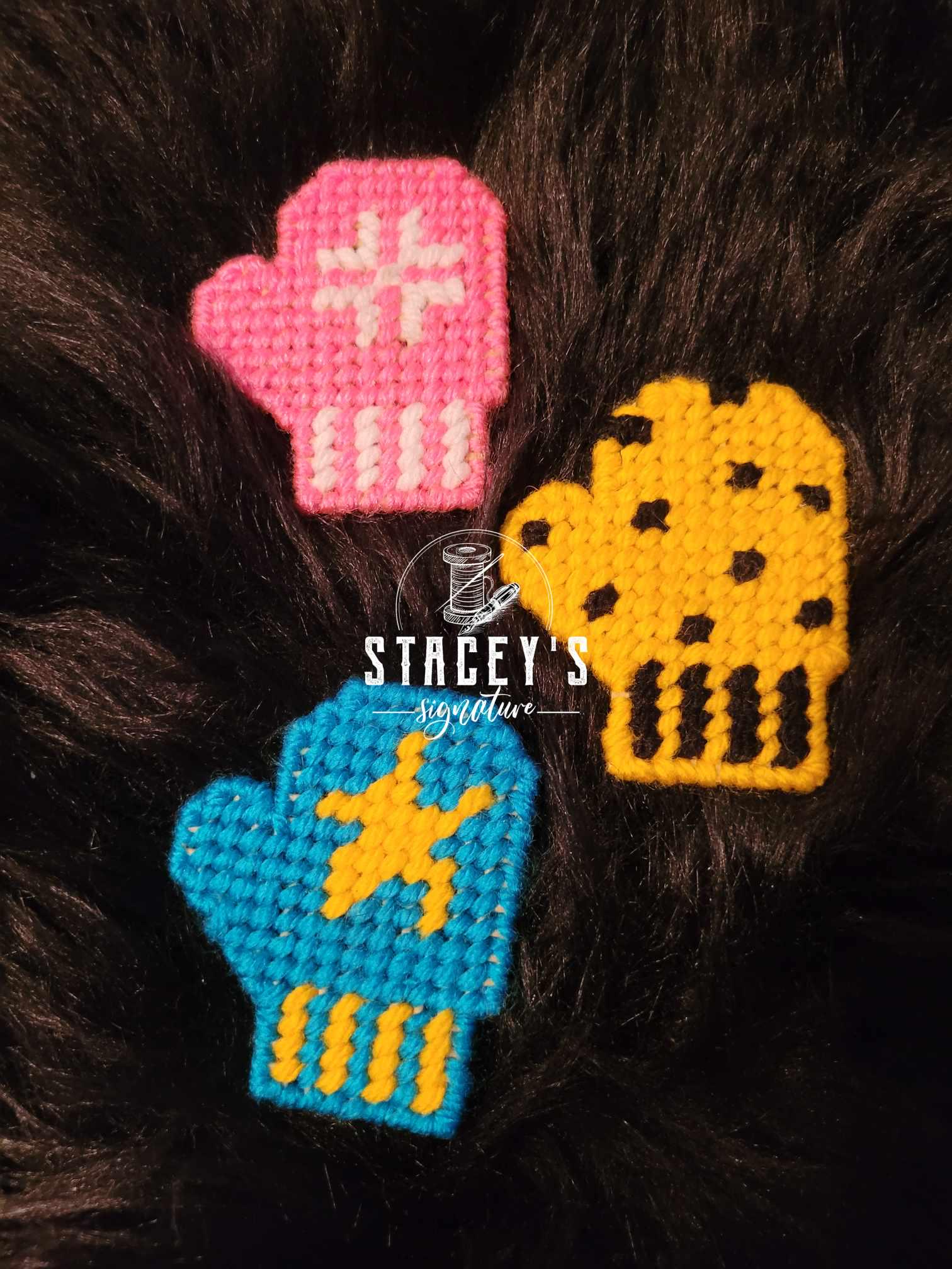 Mitten Magnet (8 Designs) - Plastic Canvas Pattern - Needlepoint - Etsy