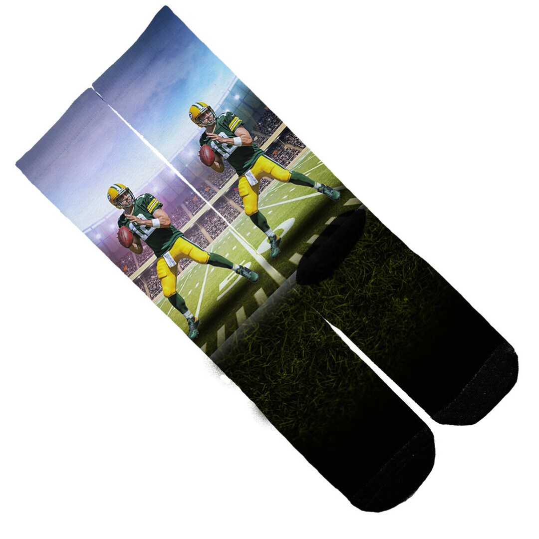 13th Brand | Aaron Rodgers Throw Spotlight Field Socks | One Size 6-12 ...