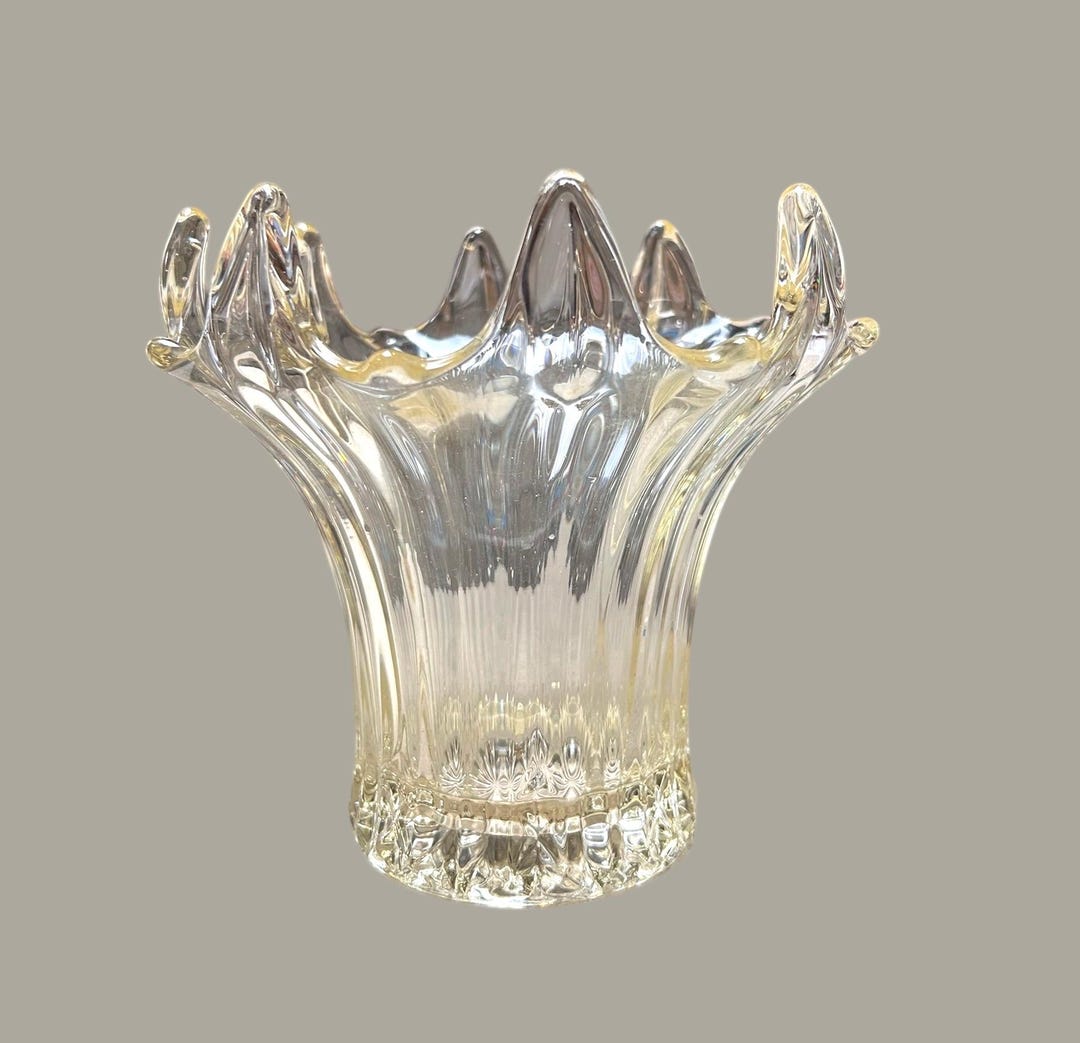 Vintage Sowerby Vase Celery Champagne Glass in Excellent Condition Art ...