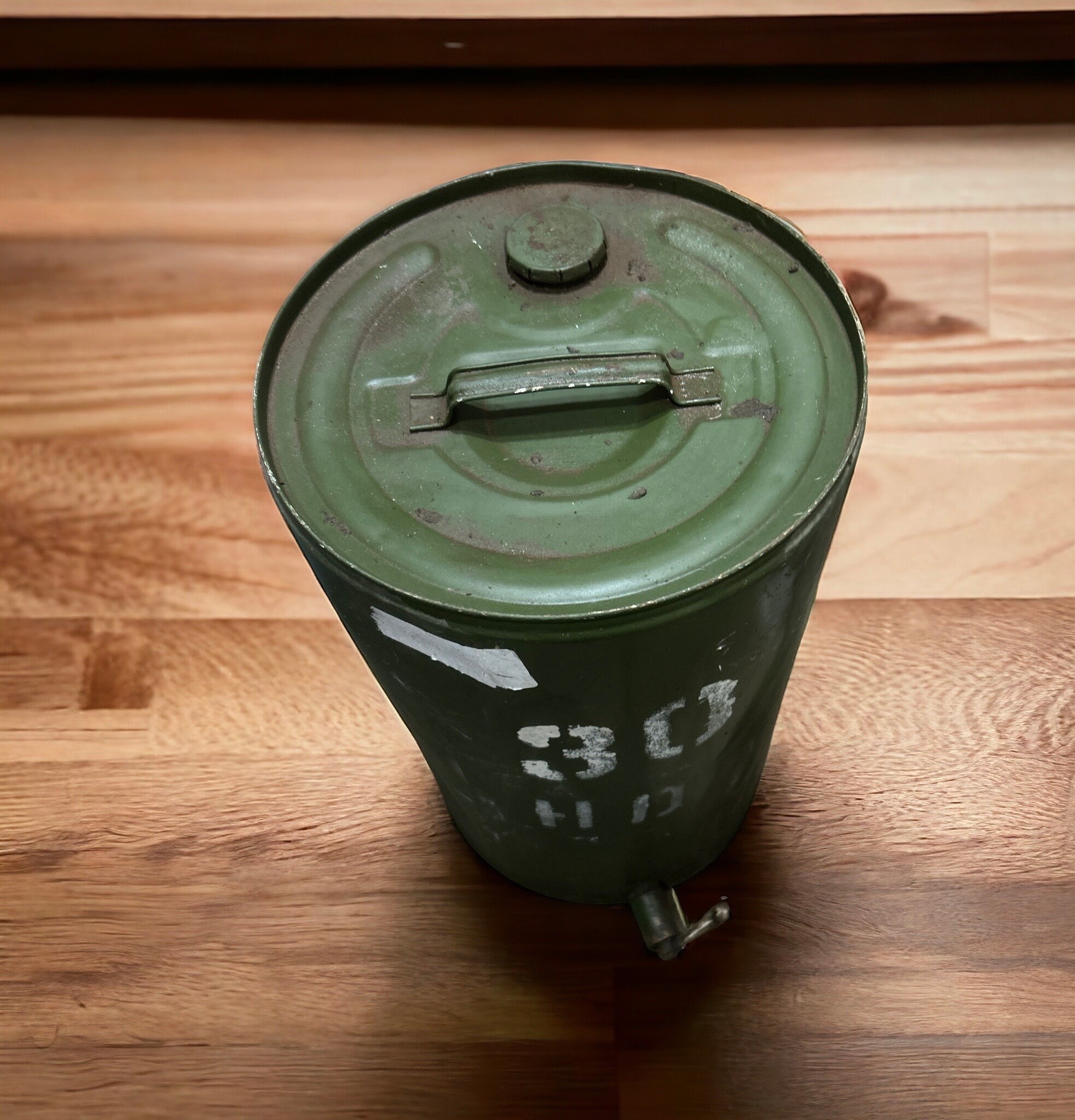 Vintage Military Oil Can 1940s WW2 - Etsy