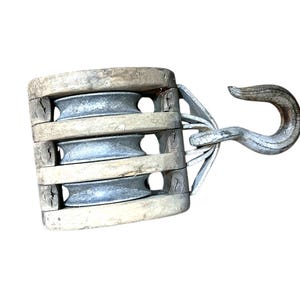 Antique Wooden Ships Hoist Pilley in Excellent Antique Condition Rare ...