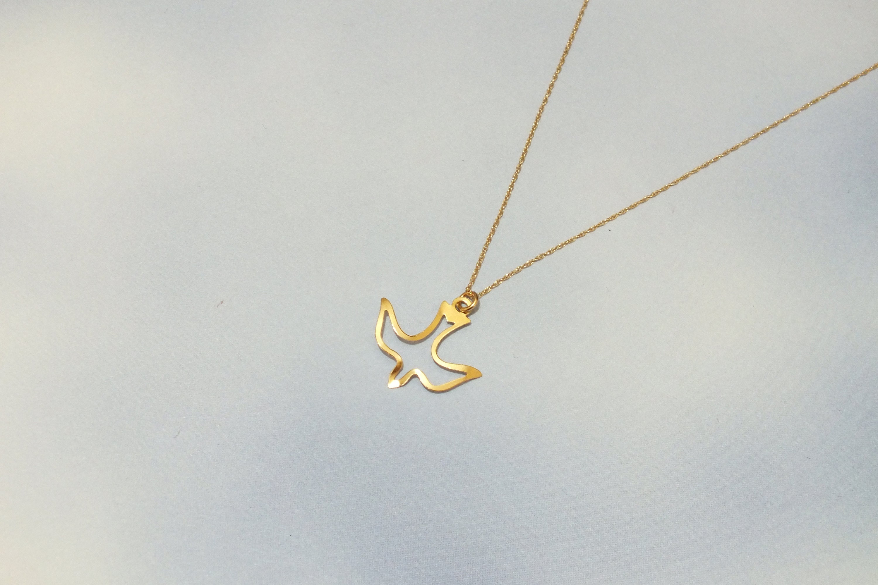 Dainty Dove Necklace, 14k Solid Gold Bird Charm Necklace, Gold Dove ...