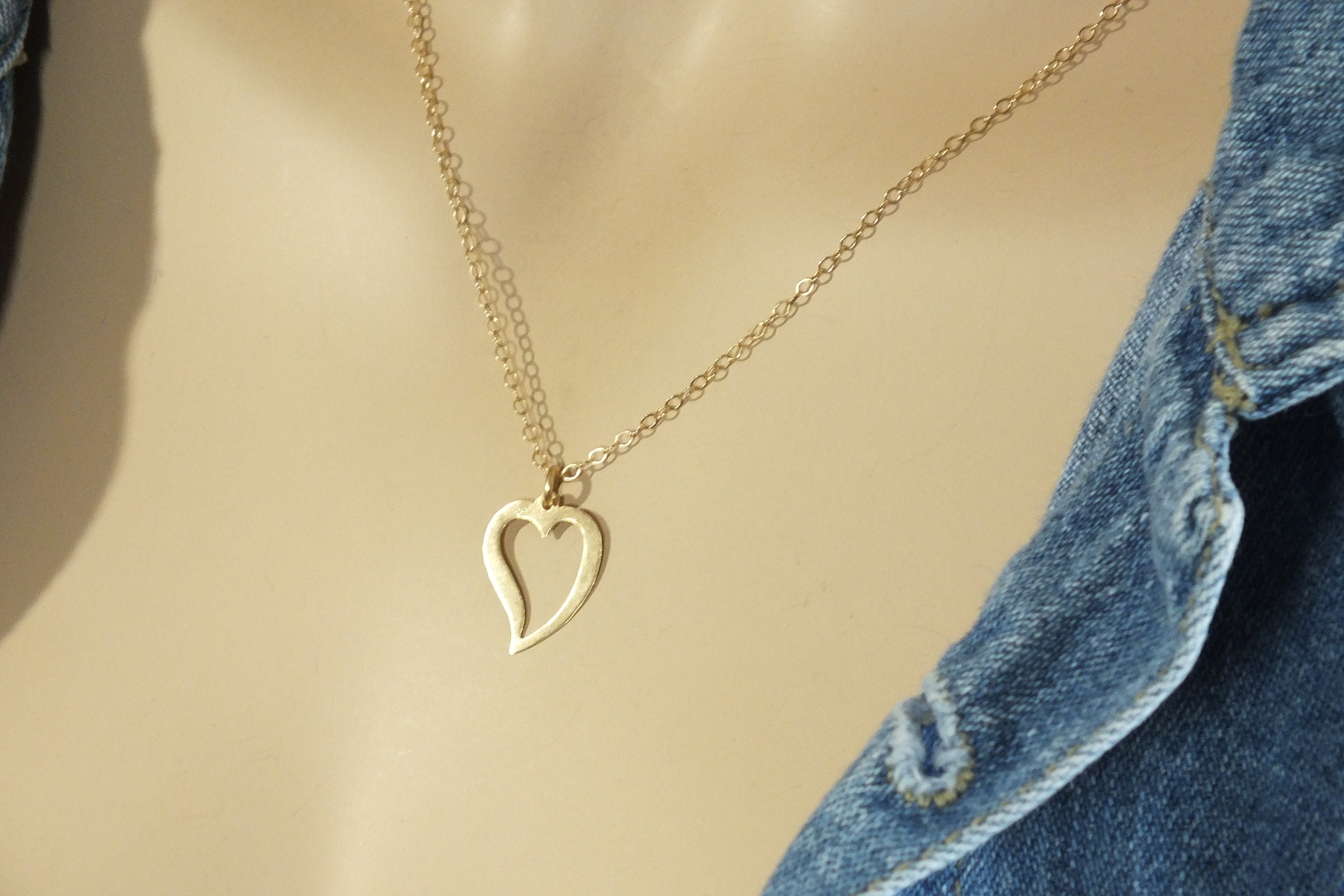 Gold Heart Charm 14k Solid Gold Heart Outline Charm Gold - Etsy