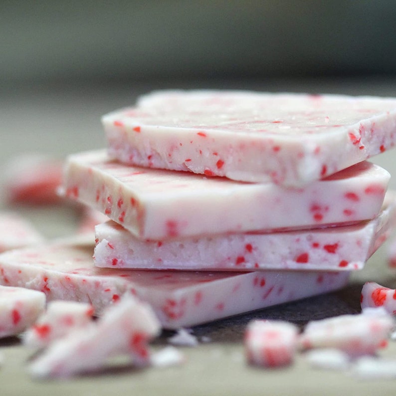 Gilliam Peppermint Candy Bits 10 Oz Bag Fine Crushed Dessert Topping ...