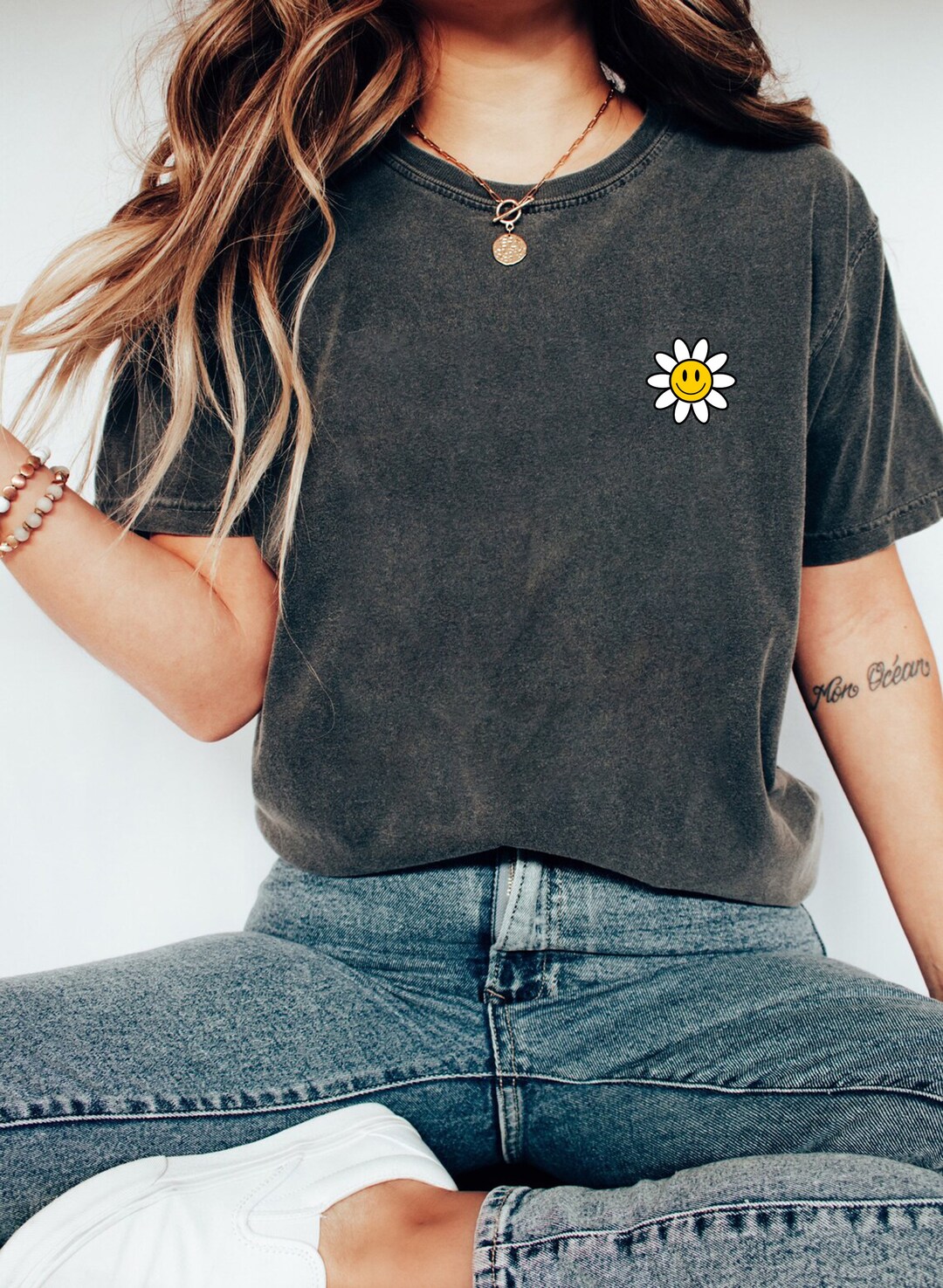 Smiley Face Comfort Colors Tee, Smile Shirt, Happy T-shirt, Daisy Tee ...