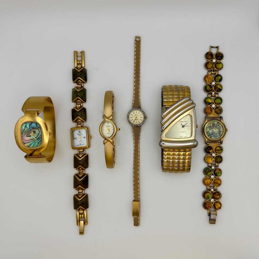 Vintage Women's Gold Watch, Vintage Gold Tone Ladies Watches, Dainty ...