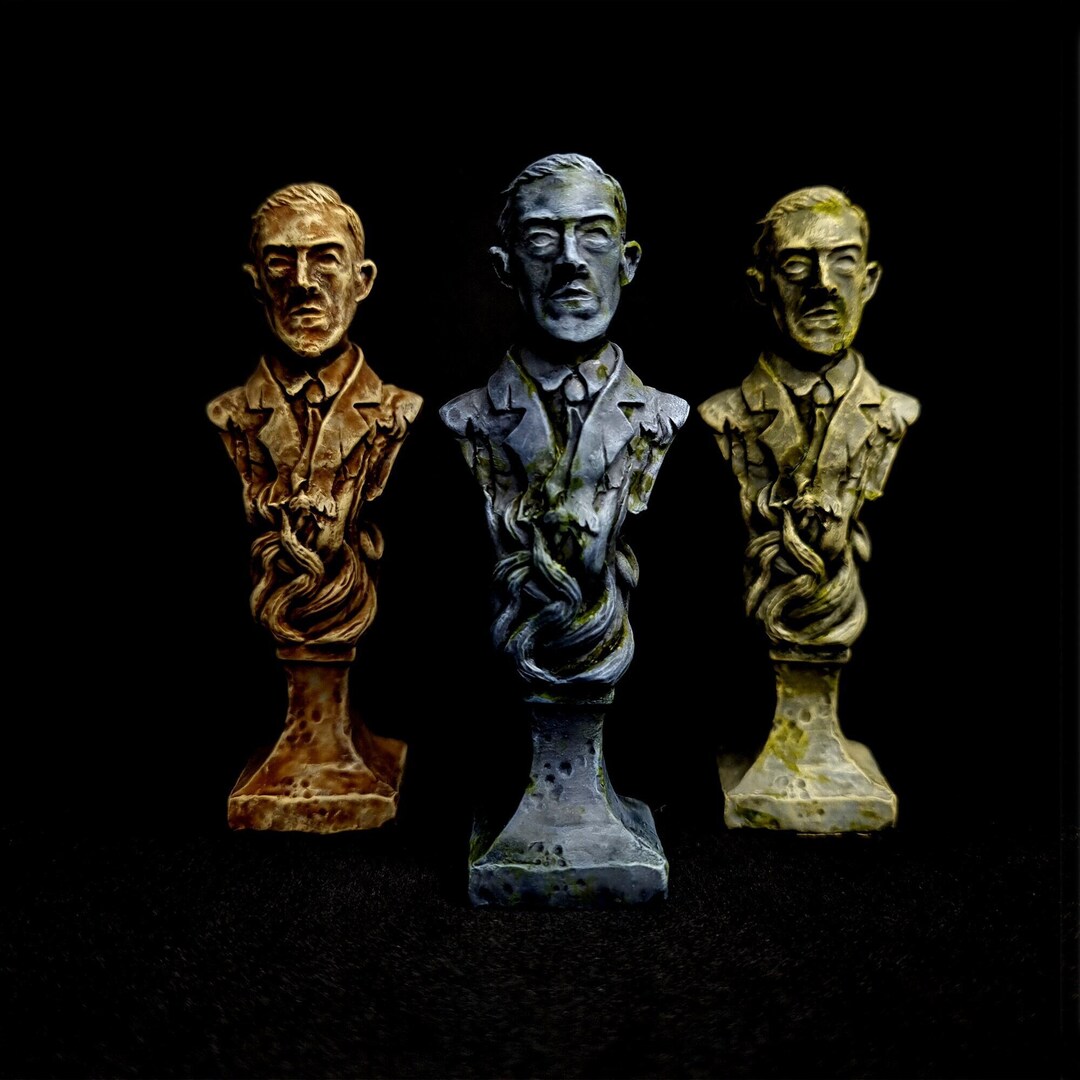 H.P. Lovecraft Mini Bust, Hand Painted. Handmade. Lovecraftian, Call of ...