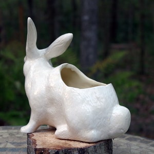 Ceramic Sitting Rabbit Plante - Etsy
