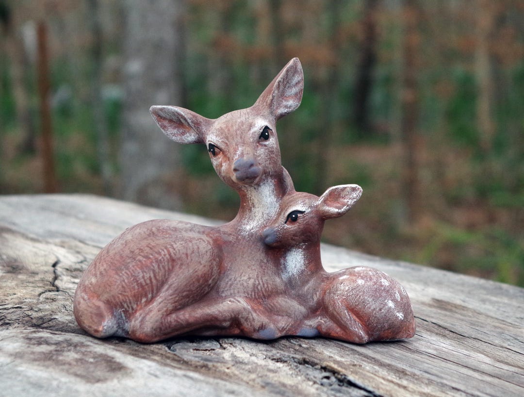 Resting Doe and Fawn Figurine Ceramic - Etsy