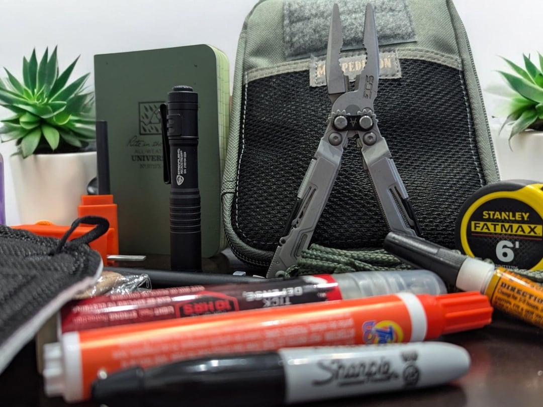 Complete Everyday Carry (EDC) Durable Pouch/kit – Multi-tool ...