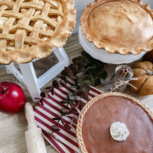 Faux Apple Pie, Fake Apple Pie, Fake Pie Display, Apple Decor, Apple ...