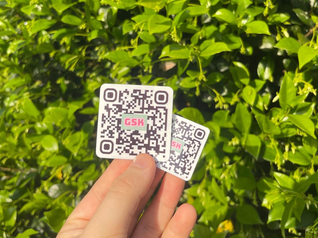 Custom QR Code Labels: Personalized for Businesses, Social Media, or ...