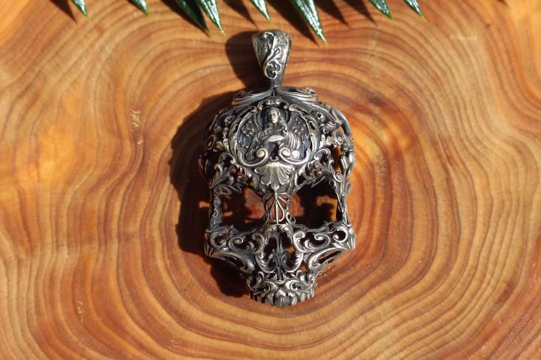 Engraved Skull Mask Pendant, 925 Sterling Silver Vintage Beautiful ...