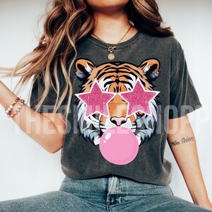 Preppy Tiger Blowing Bubble PNG: Pink Glitter Star Mascot (digital ...