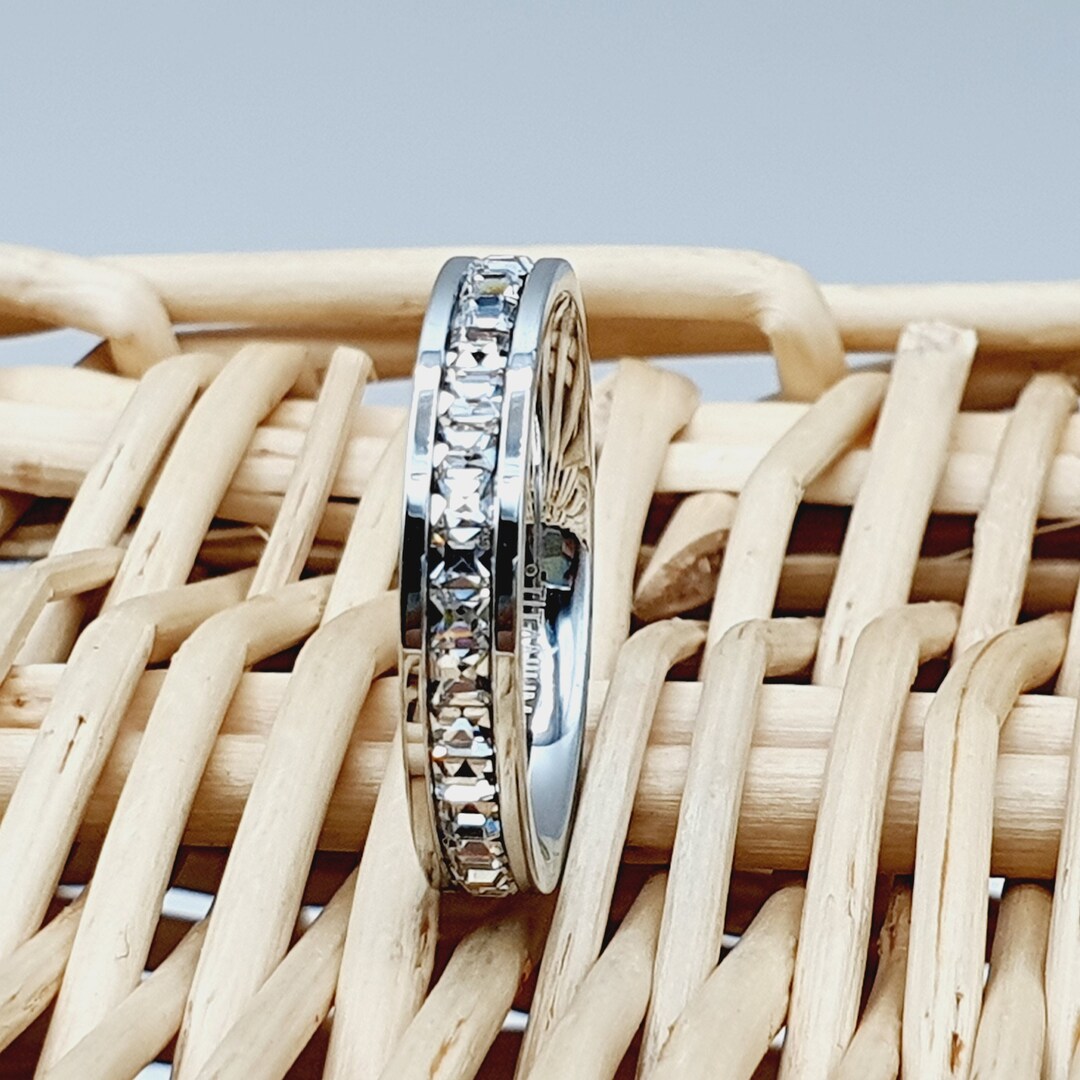 Diamond Ring Titanium Wedding Ring Diamond Wedding Ring - Etsy
