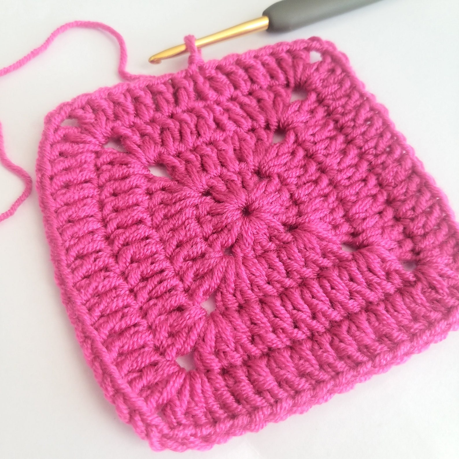 Easy Solid Granny Square Crochet Pattern Beginner Crochet - Etsy