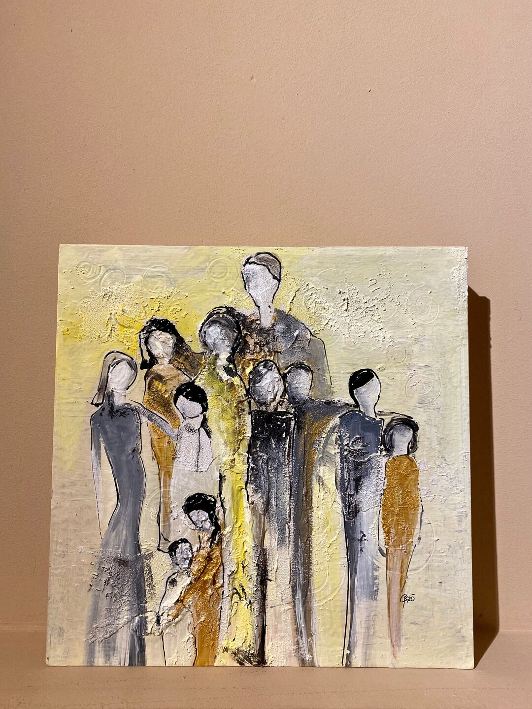 Motif Family Acrylic Painting Plate on Wooden Body 30 X 30 X 4.5 Cm W X ...