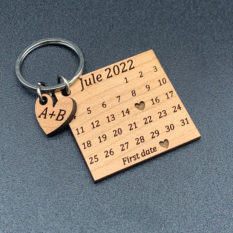 Calendar Keychain - Etsy
